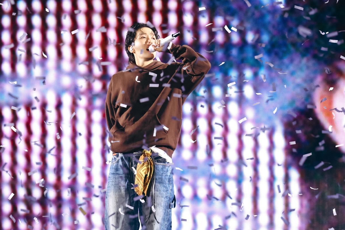 BTS’ j-hope Rewrites History with Groundbreaking Solo Show at BMO ...
